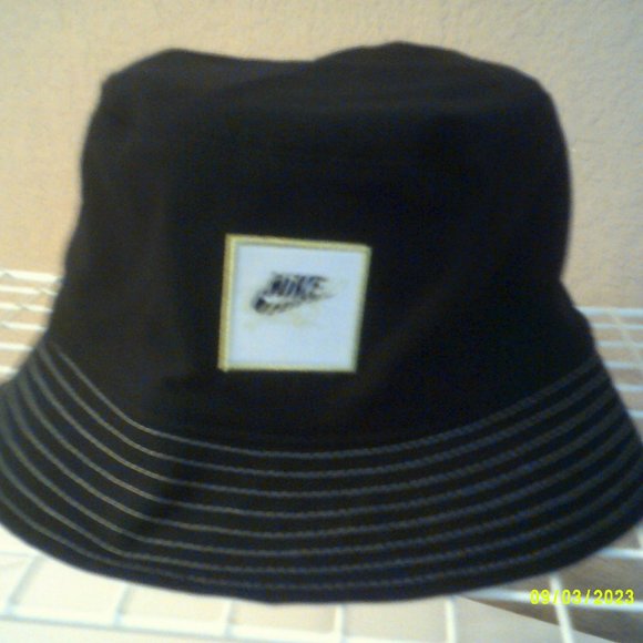 Nike | Accessories | New Nike Golf Reversible Bucket Hat Mens Black ...